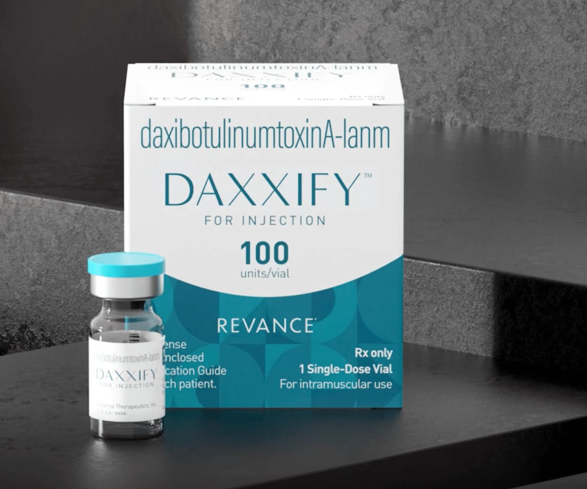 Botox vs Daxxify | Which is Best For You in St. Louis?